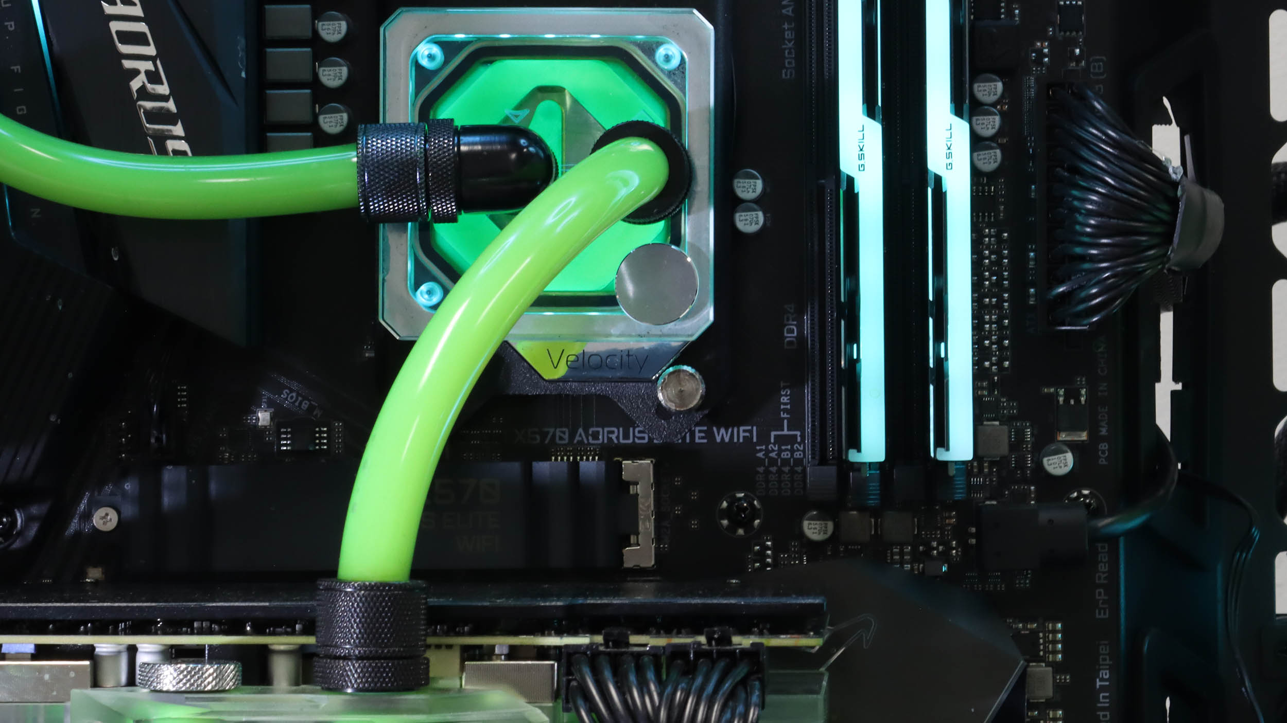 Computer Cooling Liquid - CPU & PC Liquid Coolant | Go Chiller